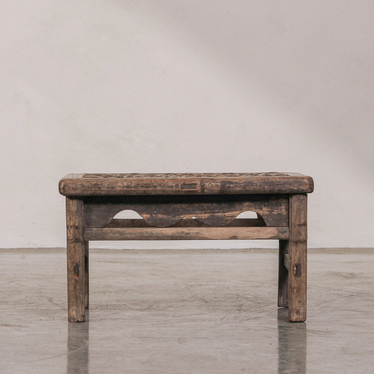 Vintage Chinese Stool – Indigo Love Collectors